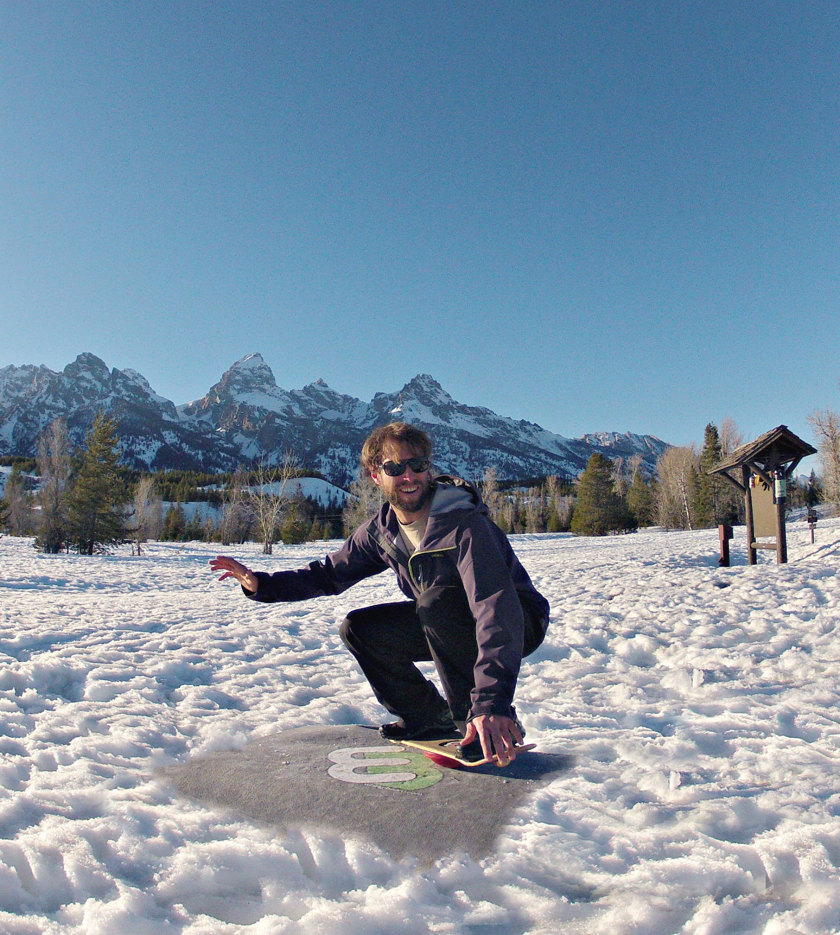 Whirly Board provides balance board training for snowboarders and skiers